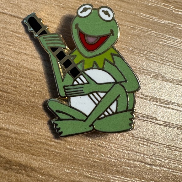Hallmark | Jewelry | Hallmark 98 Kermit The Frog With Banjo ...